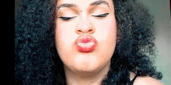 Ajuga pra colocar dois piercing no seio | Vaquinhas online