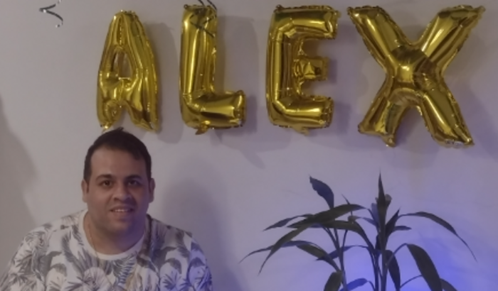 Ajude Alex em sua Cirurgia | Vaquinhas online