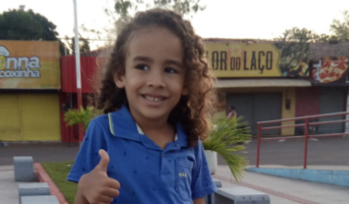 Heitor Ele E Autista E Precisa De Ajuda Vaquinhas Online