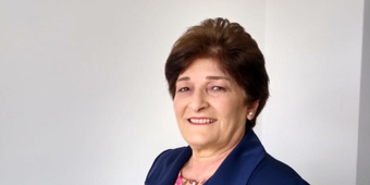 Prótese de Quadril da Helena | Vaquinhas online