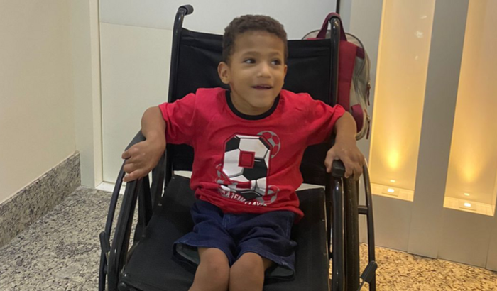 VAMOS AJUDAR O MENINO ARTHUR DE 05 ANOS | Vaquinhas online