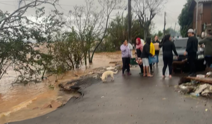 Ajuda , lesões, ajuda a crianças, e todos insumos necessários ...