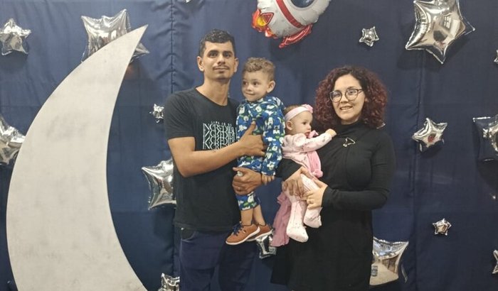 Família, perdeu tudo na enchente de17/12/25, Campo Grande, RJ para ...